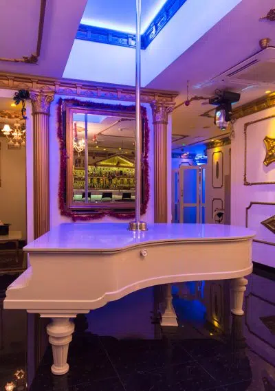 Malta striptease clubs, erotic night clubs and erotic city guides - CLC