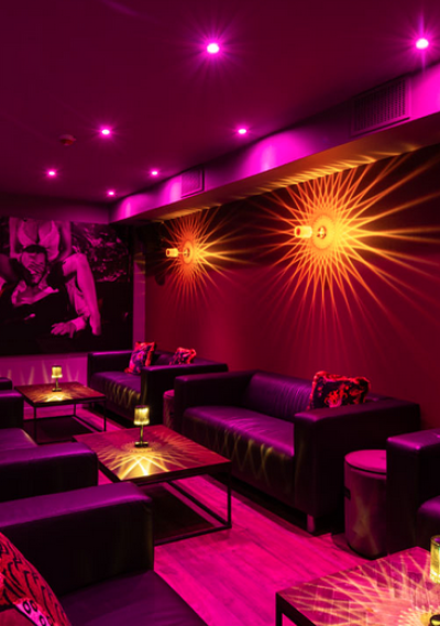 Norway striptease clubs, erotic night clubs and erotic city guides - CLC